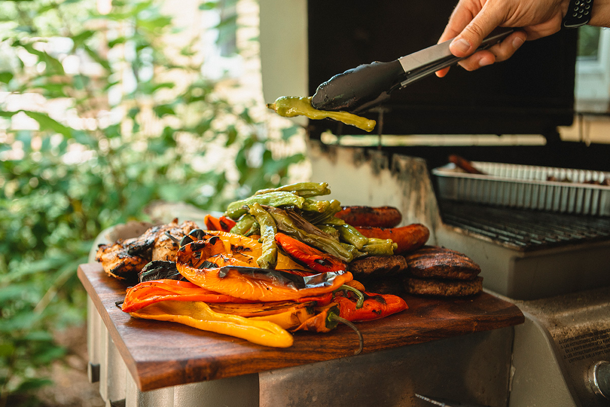 A Simple Guide to Picking Perfect Peppers | Pure Flavor® A Simple Guide to Picking Perfect Peppers | Pure Flavor®
